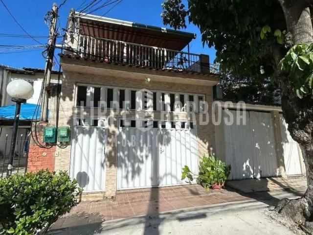 Casa / Sobrado para Venda em Rio de Janeiro/RJ Irajá 3 Quartos