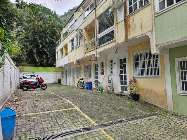 Casa / Sobrado para Venda em Rio de Janeiro/RJ Jacarepaguá 3 Quartos