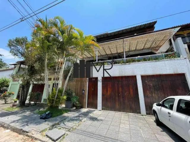 Casa / Sobrado para Venda em Rio de Janeiro/RJ Jacarepaguá 4 Quartos