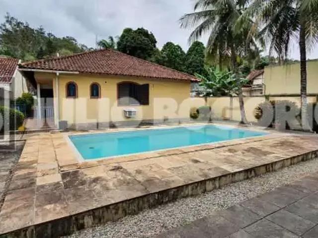 Casa / Sobrado para Venda em Rio de Janeiro/RJ Jacarepaguá 4 Quartos