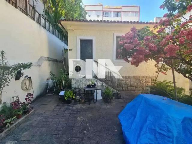 Casa / Sobrado para Venda em Rio de Janeiro/RJ Jardim Botânico 4 Quartos