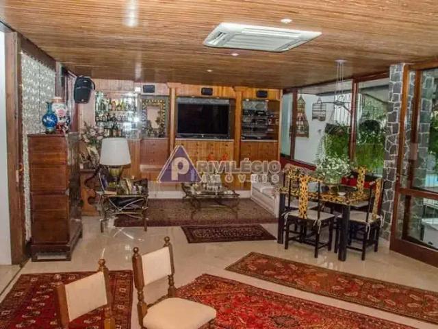 Casa / Sobrado para Venda em Rio de Janeiro/RJ Jardim Botânico 4 Quartos