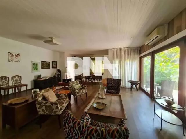 Casa / Sobrado para Venda em Rio de Janeiro/RJ Jardim Botânico 7 Quartos