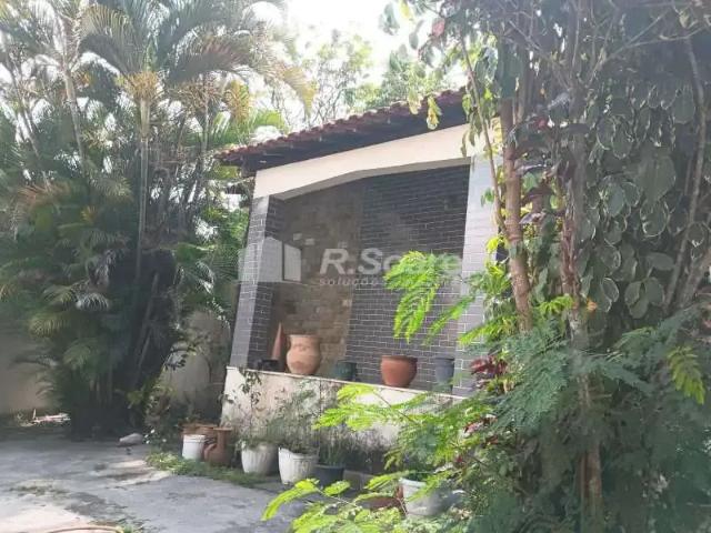 Casa / Sobrado para Venda em Rio de Janeiro/RJ Jardim Sulacap 3 Quartos
