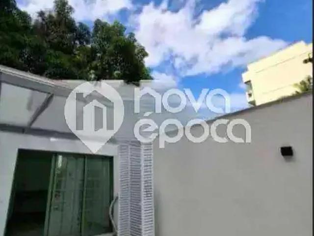 Casa / Sobrado para Venda em Rio de Janeiro/RJ Lagoa 2 Quartos