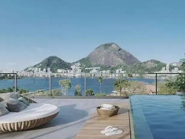 Casa / Sobrado para Venda em Rio de Janeiro/RJ Lagoa 3 Quartos