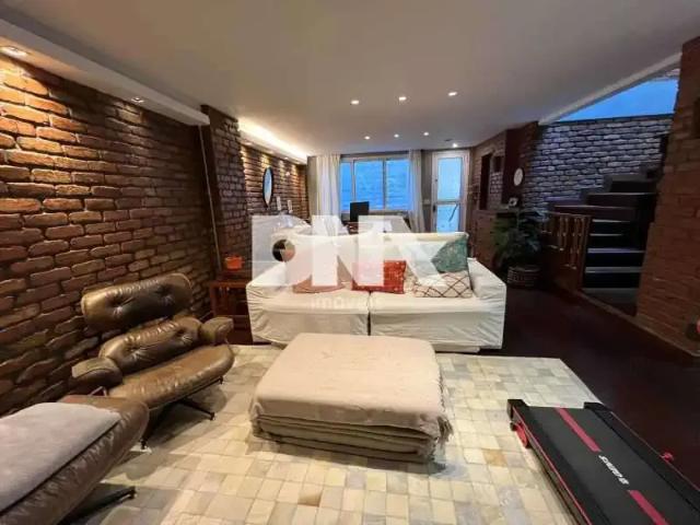 Casa / Sobrado para Venda em Rio de Janeiro/RJ Laranjeiras 3 Quartos