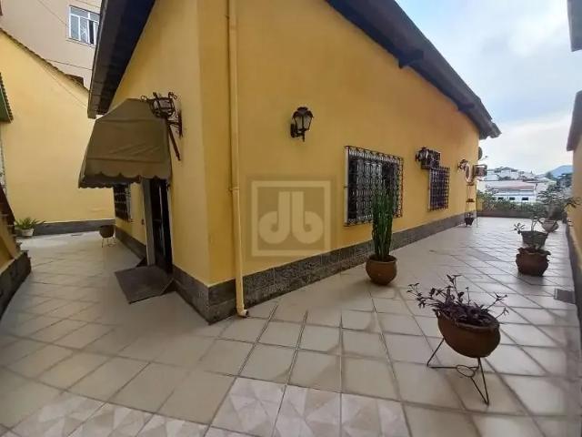 Casa / Sobrado para Venda em Rio de Janeiro/RJ Pechincha 5 Quartos
