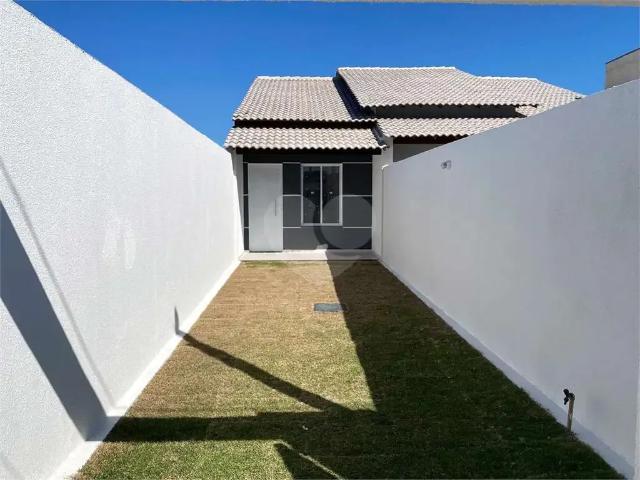 Casa / Sobrado para Venda em Rio de Janeiro/RJ Pedra de Guaratiba 2 Quartos