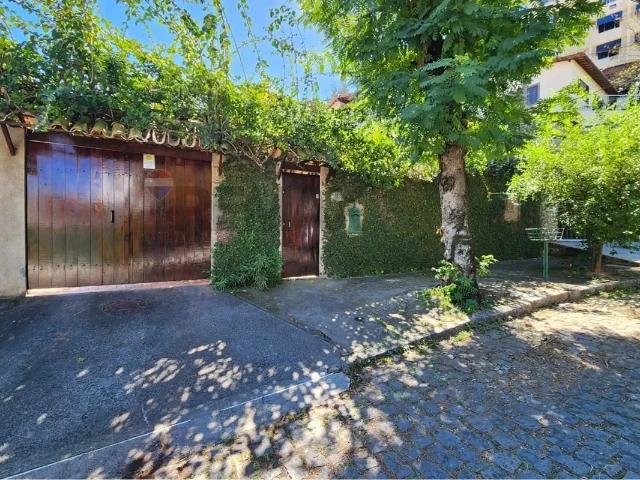 Casa / Sobrado para Venda em Rio de Janeiro/RJ Pitangueiras 3 Quartos