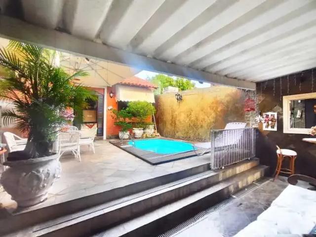 Casa / Sobrado para Venda em Rio de Janeiro/RJ Portuguesa 3 Quartos