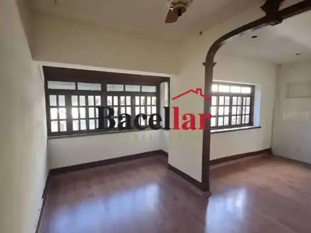 Casa / Sobrado para Venda em Rio de Janeiro/RJ Praça da Bandeira 5 Quartos