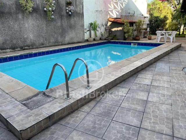 Casa / Sobrado para Venda em Rio de Janeiro/RJ Praça Seca 4 Quartos