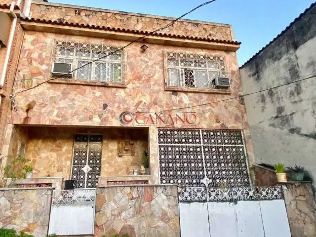Casa / Sobrado para Venda em Rio de Janeiro/RJ Quintino Bocaiúva 4 Quartos