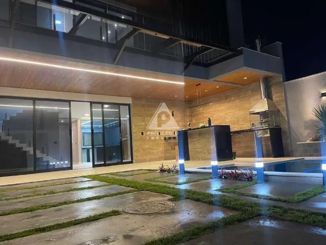 Casa / Sobrado para Venda em Rio de Janeiro/RJ Recreio dos Bandeirantes 4 Quartos