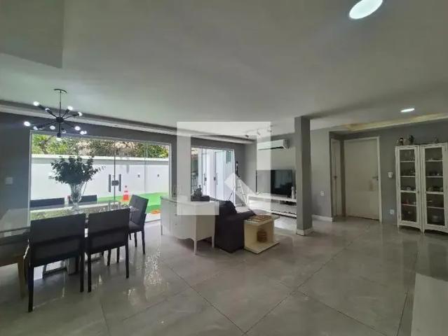 Casa / Sobrado para Venda em Rio de Janeiro/RJ Recreio dos Bandeirantes 5 Quartos
