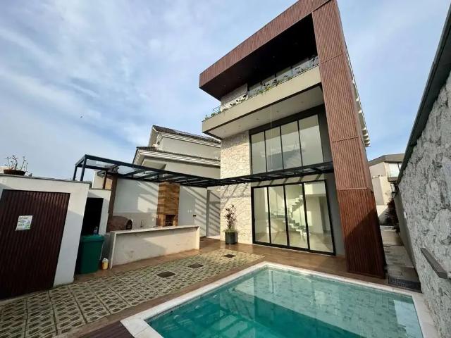 Casa / Sobrado para Venda em Rio de Janeiro/RJ Recreio dos Bandeirantes 5 Quartos