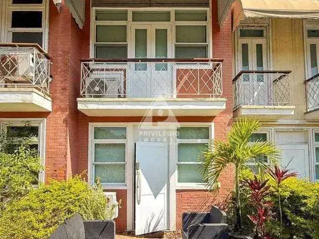 Casa / Sobrado para Venda em Rio de Janeiro/RJ Recreio dos Bandeirantes 3 Quartos