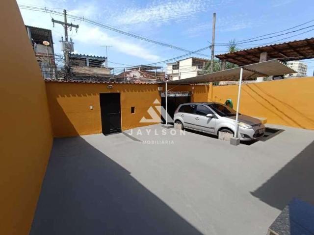Casa / Sobrado para Venda em Rio de Janeiro/RJ Rocha Miranda 2 Quartos