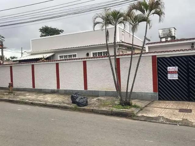 Casa / Sobrado para Venda em Rio de Janeiro/RJ Santa Cruz 4 Quartos