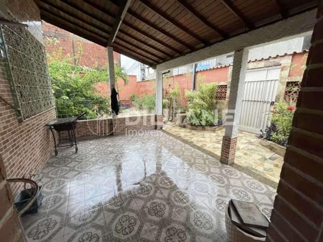 Casa / Sobrado para Venda em Rio de Janeiro/RJ Santa Cruz 4 Quartos