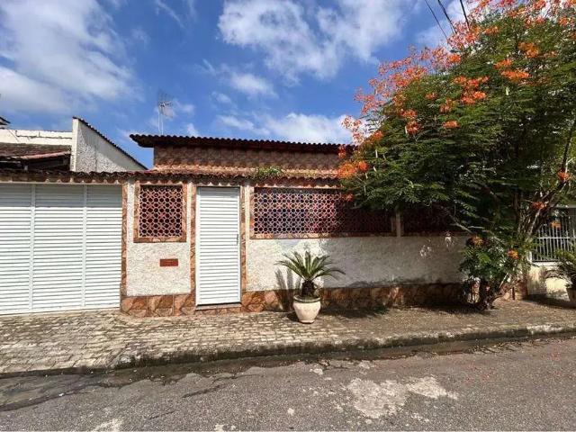 Casa / Sobrado para Venda em Rio de Janeiro/RJ Senador Vasconcelos 3 Quartos