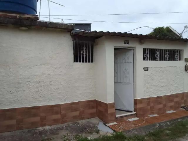 Casa / Sobrado para Venda em Rio de Janeiro/RJ Sepetiba 2 Quartos