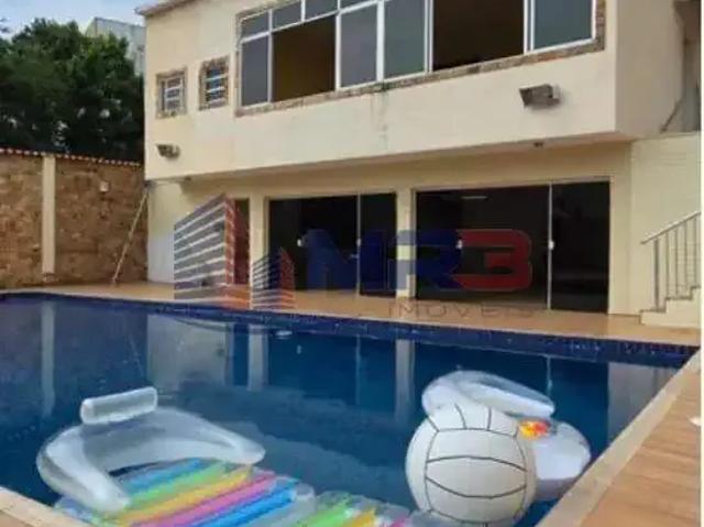 Casa / Sobrado para Venda em Rio de Janeiro/RJ Tanque 4 Quartos