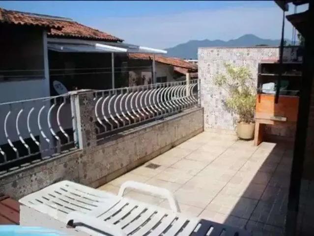 Casa / Sobrado para Venda em Rio de Janeiro/RJ Tanque 2 Quartos