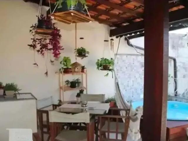 Casa / Sobrado para Venda em Rio de Janeiro/RJ Tanque 2 Quartos