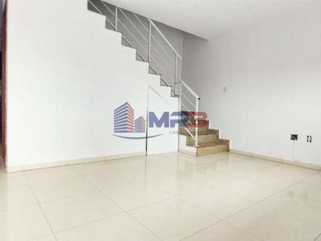 Casa / Sobrado para Venda em Rio de Janeiro/RJ Tanque 2 Quartos