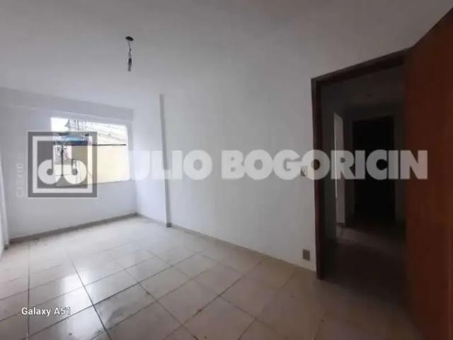 Casa / Sobrado para Venda em Rio de Janeiro/RJ Tanque 2 Quartos