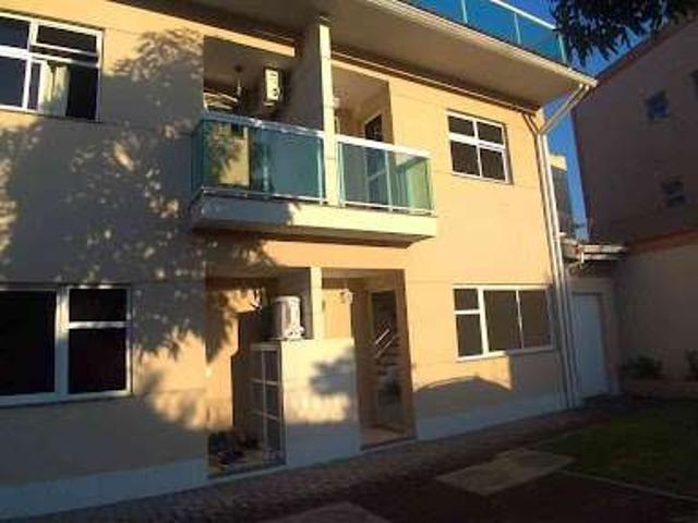 Casa / Sobrado para Venda em Rio de Janeiro/RJ Tanque 3 Quartos