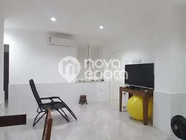 Casa / Sobrado para Venda em Rio de Janeiro/RJ Tijuca 2 Quartos