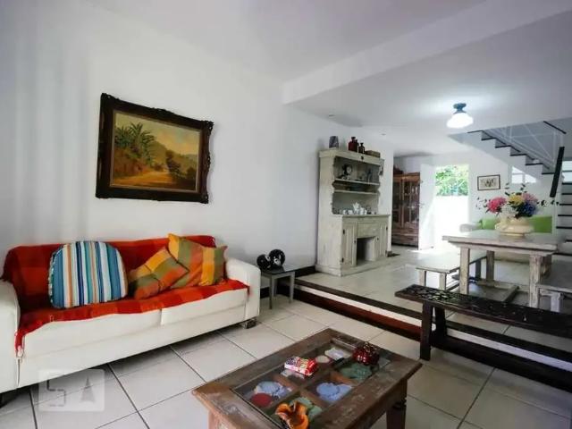 Casa / Sobrado para Venda em Rio de Janeiro/RJ Vargem Pequena 2 Quartos
