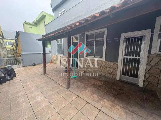 Casa / Sobrado para Venda em Rio de Janeiro/RJ Vicente de Carvalho 2 Quartos
