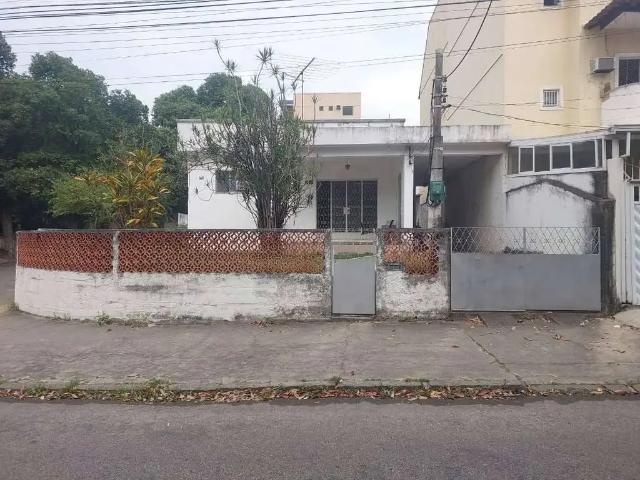 Casa / Sobrado para Venda em Rio de Janeiro/RJ Vila Valqueire 3 Quartos