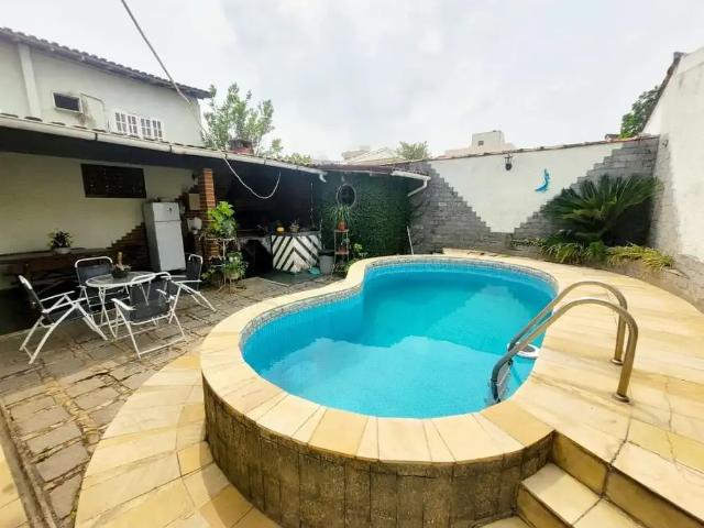 Casa / Sobrado para Venda em Rio de Janeiro/RJ Vila Valqueire 3 Quartos