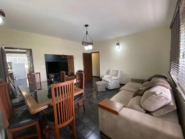 Casa / Sobrado para Venda em Rio de Janeiro/RJ Vila Valqueire 3 Quartos