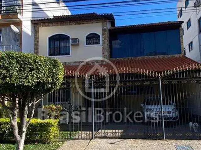 Casa / Sobrado para Venda em Rio de Janeiro/RJ Vila Valqueire 4 Quartos