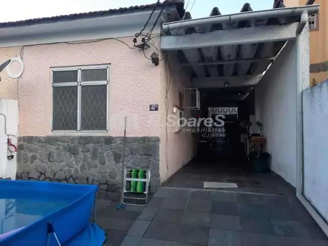 Casa / Sobrado para Venda em Rio de Janeiro/RJ Vila Valqueire 4 Quartos