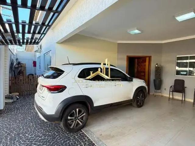 Casa / Sobrado para Venda em Rio Verde/GO Parque das Laranjeiras Prolongamento 3 Quartos