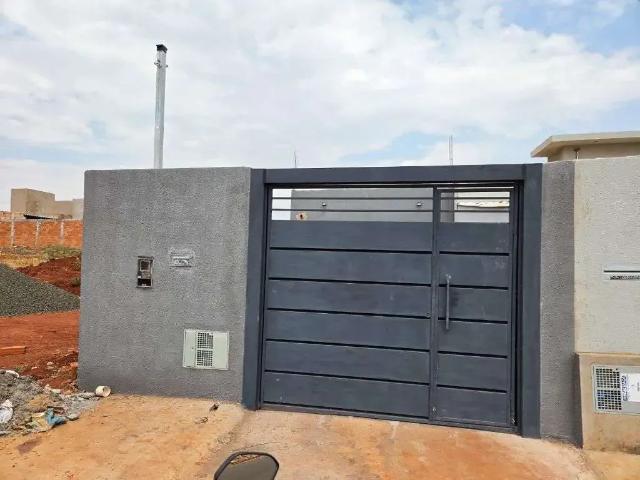 Casa / Sobrado para Venda em Rio Verde/GO Recanto das Emas 2 Quartos