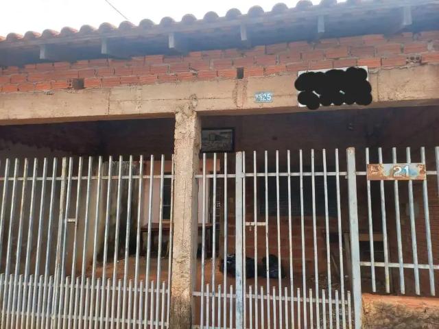 Casa / Sobrado para Venda em Riolândia/SP Centro 2 Quartos