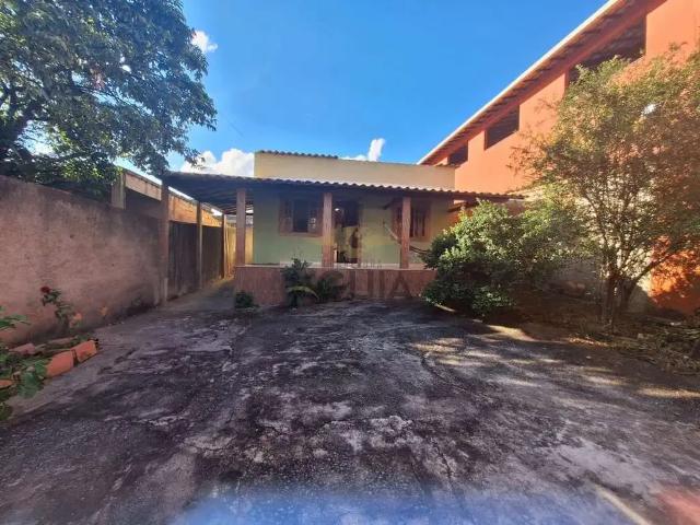 Casa / Sobrado para Venda em Ribeirão das Neves/MG Girassol 3 Quartos