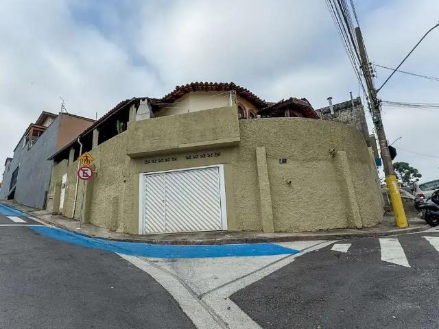 Casa / Sobrado para Venda em Ribeirão Pires/SP Centro 2 Quartos