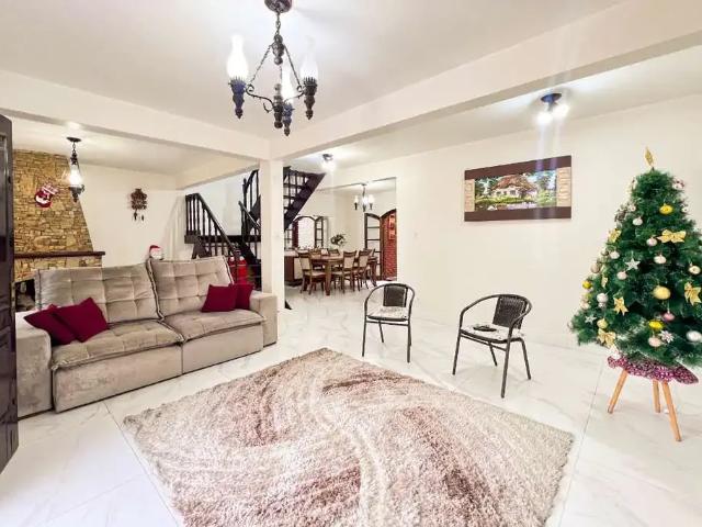 Casa / Sobrado para Venda em Ribeirão Pires/SP Centro 3 Quartos