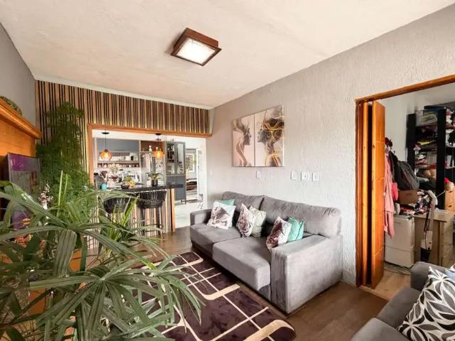 Casa / Sobrado para Venda em Ribeirão Pires/SP Quarta Divisão 2 Quartos