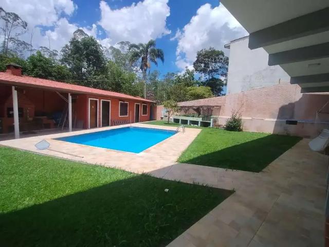 Casa / Sobrado para Venda em Ribeirão Pires/SP Represa 4 Quartos