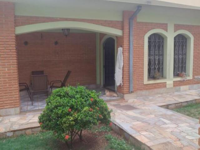 Casa / Sobrado para Venda em Ribeirão Preto, Ribeirania, 4 dormitórios, 2 suítes, 3 banheiros, 4 vag